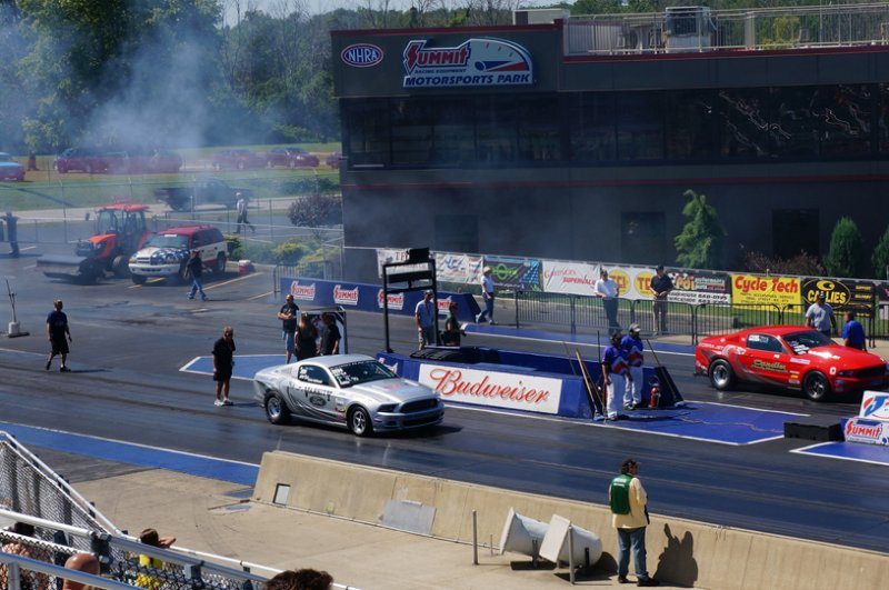 Ford Racing Cobra Jet Drag Race Showdown Event - Watson Racing LC